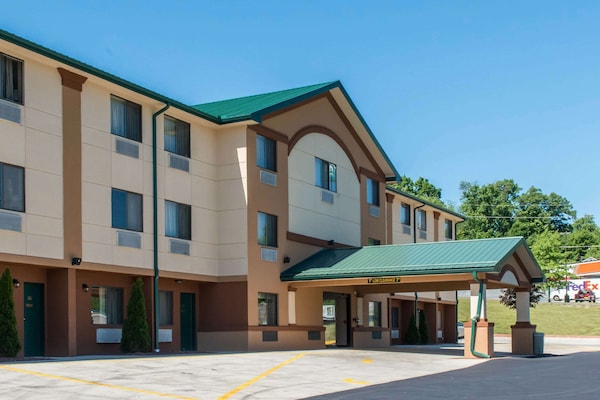 Quality Inn Meadville - Conneaut Lake, PA