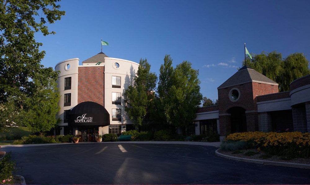 Inn On Woodlake - Sheboygan