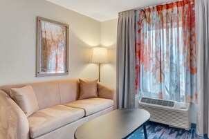 Quarto, várias camas | Cofres nos quartos, ferros/tábuas de passar roupa