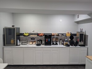 Pequeno-almoço continental diário incluído 