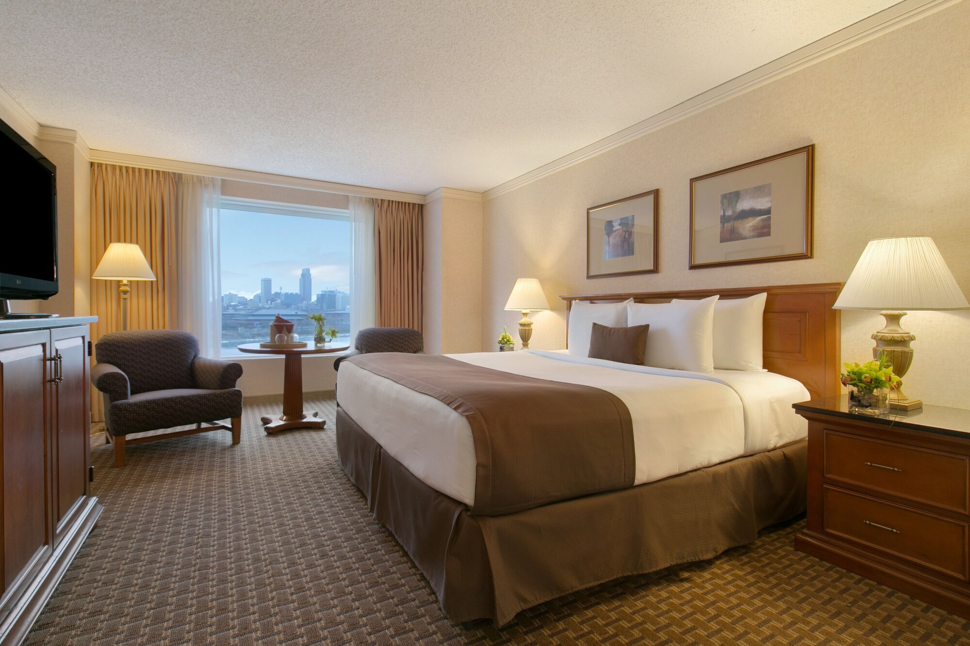 Top Hotels in Omaha, NE from $55 - Expedia