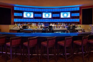 2 bares/lounges, este pub 