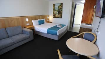 Executive Queen room, Citigate Special | Roupas de cama premium, camas com colchões pillow-top, escrivaninha