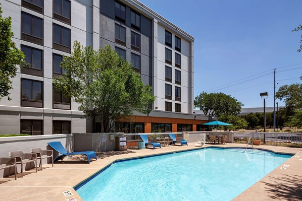 Hampton Inn Austin NW near The Domain Reviews, Deals & Photos 2023 ...