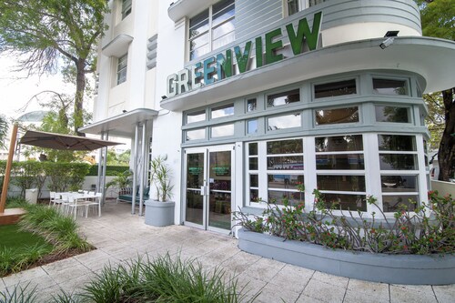 Greenview Hotel by Lowkl Reviews, Deals & Photos 2024 - Expedia
