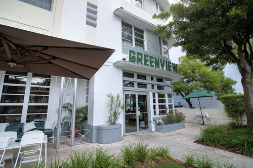 Greenview Hotel by Lowkl Reviews, Deals & Photos 2024 - Expedia