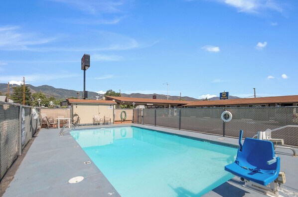 Piscina exterior 