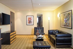 Suite Júnior | 1 quarto, roupa hipoalergénica, cofre com capacidade para portátil 