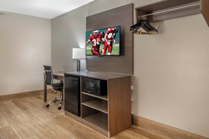 Quarto luxo, 2 camas de casal, para não fumantes | Comodidades do quarto