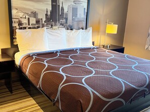 Accessible Room | Cofres nos quartos, escrivaninha, Wi-Fi de cortesia, roupa de cama