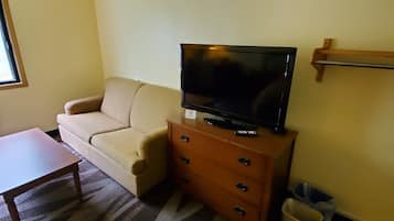 Quarto, 1 cama queen-size, acessível, não fumadores | Cofre no quarto, secretária