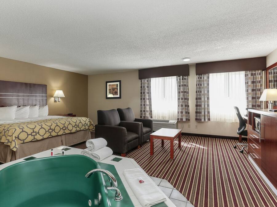 Suite-Estúdio, 1 cama king-size, não fumadores | Roupa de alta qualidade, edredões de penas, secretária