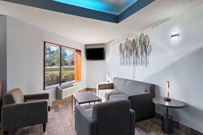 Baymont by Wyndham Creedmoor