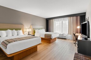 Quarto, 2 camas queen-size, não fumadores | 1 quarto, roupa hipoalergénica, edredões de penas, secretária 