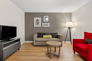 Roupa hipoalergénica, edredões de penas, secretária 