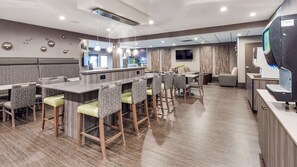 Pequeno-almoço tipo buffet diário incluído 