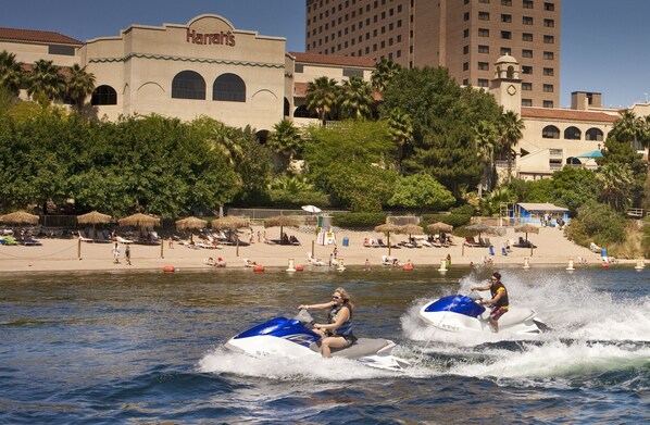 Harrah's Laughlin Beach Resort & Casino Reviews, Deals & Photos 2023 ...