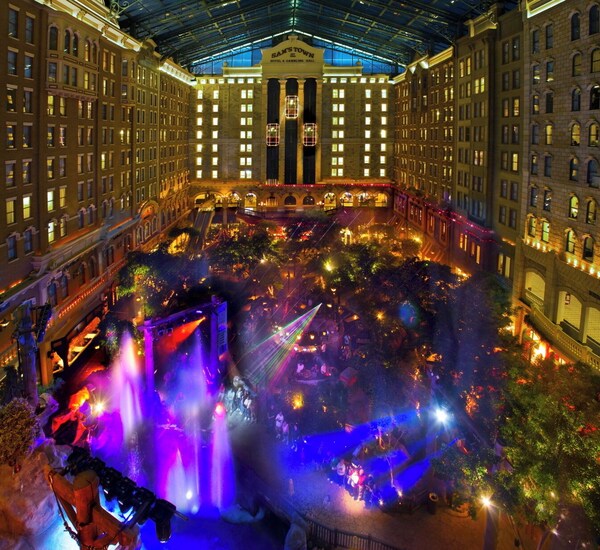 Sam's Town Hotel & Gambling Hall - 