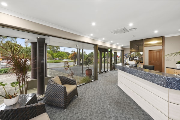 Macquarie Barracks Motor Inn - Port Macquarie