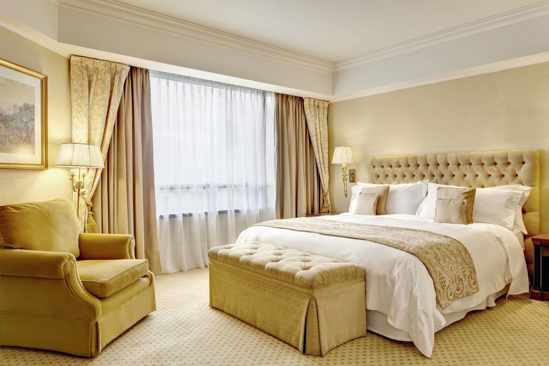 Roupa de alta qualidade, camas de colchão Select Comfort, minibar 