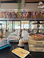 Pequeno-almoço tipo buffet diário (21 EUR por pessoa) 