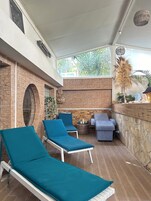 Sala(s) para tratamentos a casais, sauna, banheira de hidromassagem 