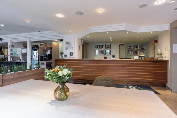 Garner Hotel Stuttgart City Centre By Ihg - Stuttgart