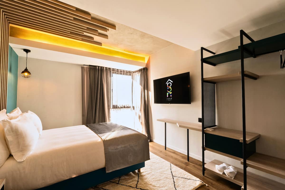 Apartamento, 1 quarto (Kaan) | 1 quarto, minibar, cofre no quarto, cortinas/cortinados opacos