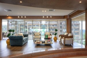 Entrada (vista interior)