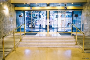 Entrada (vista interior)