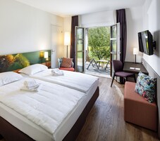 Secretária, cortinas/cortinados opacos, quartos insonorizados 