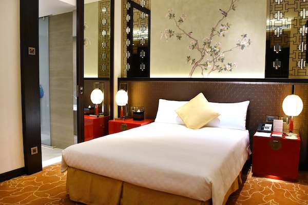 The Grand Hotel - Xizhi District