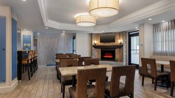 Pequeno-almoço continental diário incluído