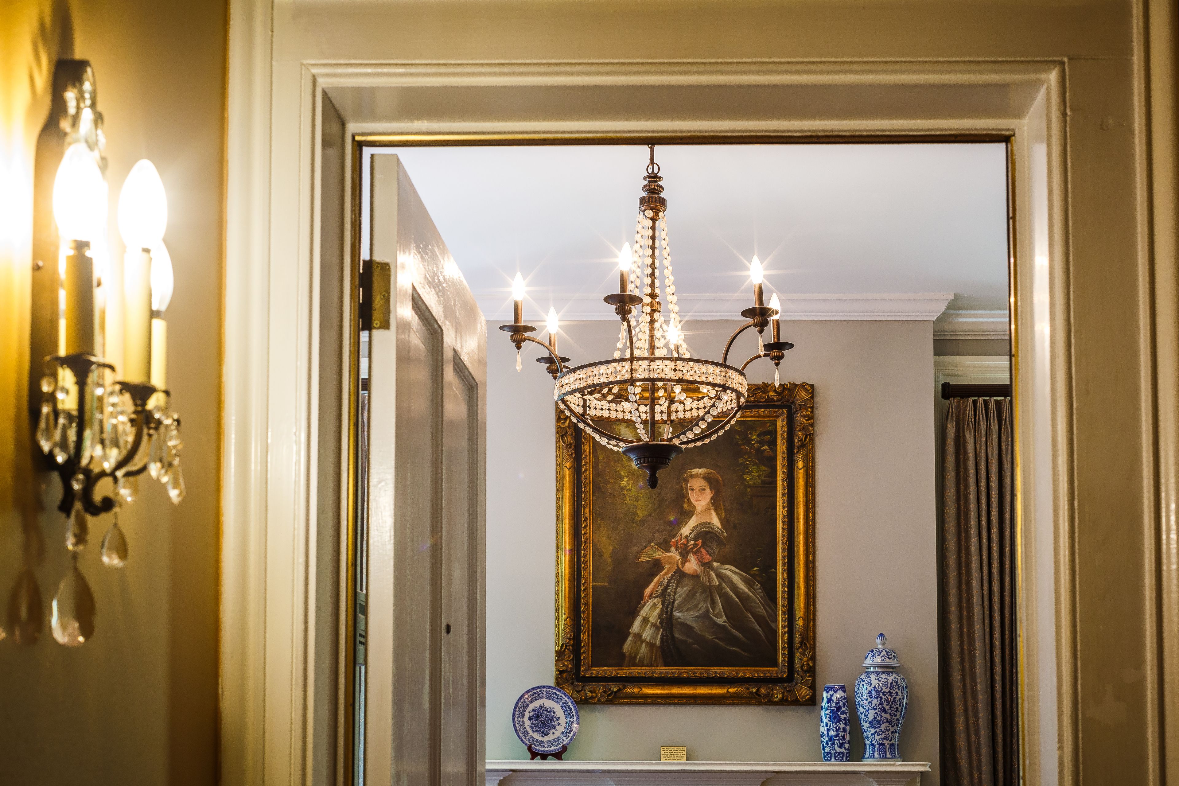 Luxury Main House King - Admiral Turner Room | Roupas de cama premium, cofres nos quartos, individualmente decorados