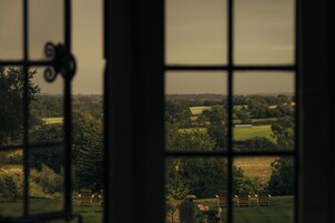 Quarto, vista para o jardim | Roupas de cama premium, frigobar, cofres nos quartos, escrivaninha