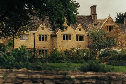 Hyll Hotel