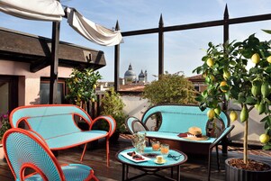 Terraço no piso superior