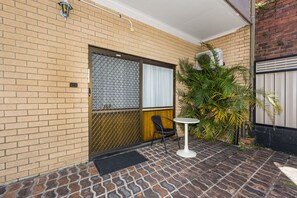 Quarto Standard, 1 cama queen-size, não fumadores | Terraço/pátio interior