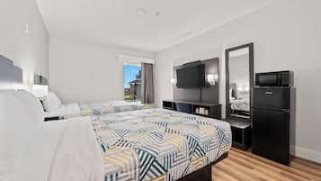 Minibar, ferro/tábua de engomar, Wi-fi grátis, roupa de cama fornecida