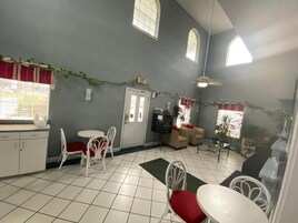 Televisor de 32 polegadas com canais por cabo 