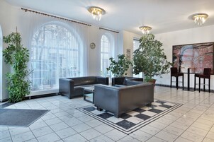 Entrada (vista interior)