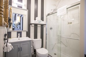Quarto Duplo Standard, casa de banho anexa (Standard) | Casa de banho