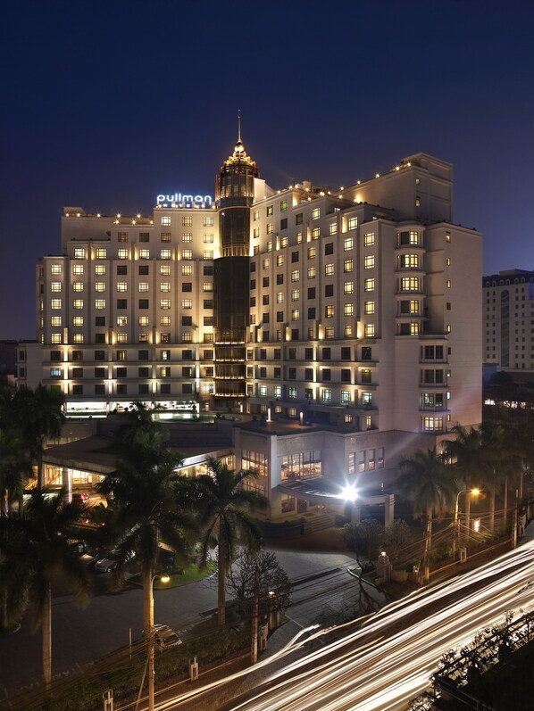 Pullman Hanoi Hotel in Hanoi: Find Hotel Reviews, Rooms, and Prices on ...