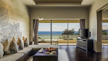 Suíte superior, vista para o mar | Roupas de cama premium, frigobar, cofres nos quartos