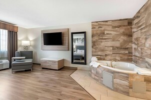 Suite, 1 cama king-size, não fumadores, banheira de hidromassagem (Oversized Room) | Comodidade do quarto