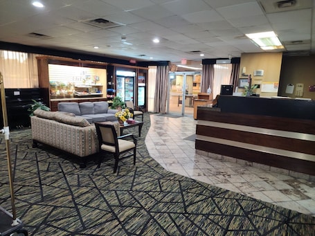 Lobby. Discovery Inn