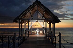 4 restaurantes, pequenos-almoços servidos 