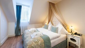 Suíte, 1 cama de casal (Converts to 2 Twin Beds;Living Room) | Roupas de cama antialérgicas, individualmente decorados