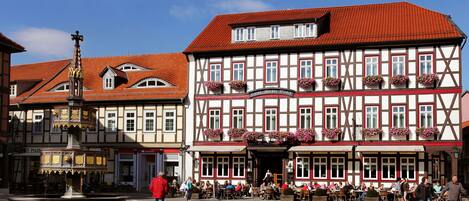 Fachada da propriedade