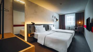 Double or Twin Room | 1 quarto, roupas de cama antialérgicas, cofres nos quartos, escrivaninha